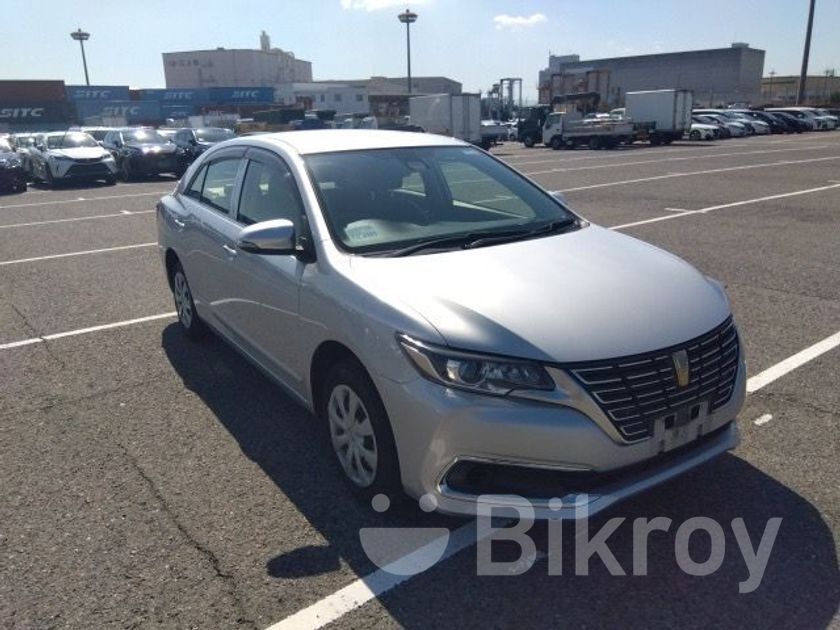 Toyota Premio F 2019 for Sale in Paltan | Bikroy