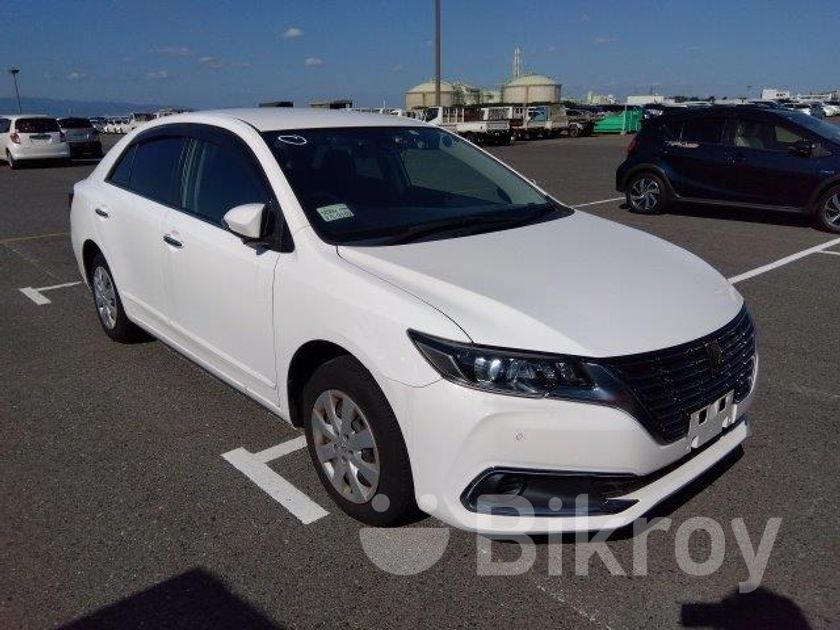 Toyota Premio FL Push Pearl 2019 for Sale in Sonadanga | Bikroy