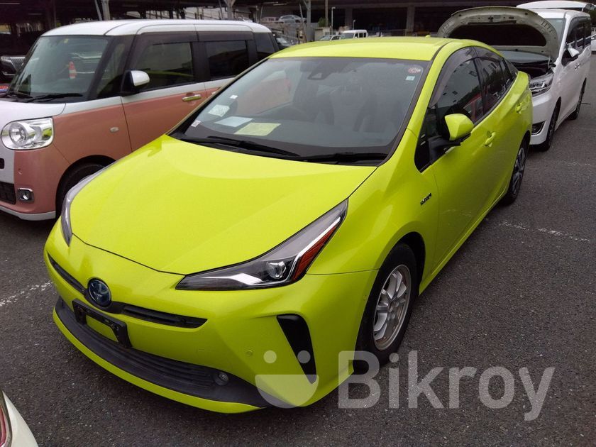 Toyota Prius A Style package 2020 for Sale in Baridhara | Bikroy