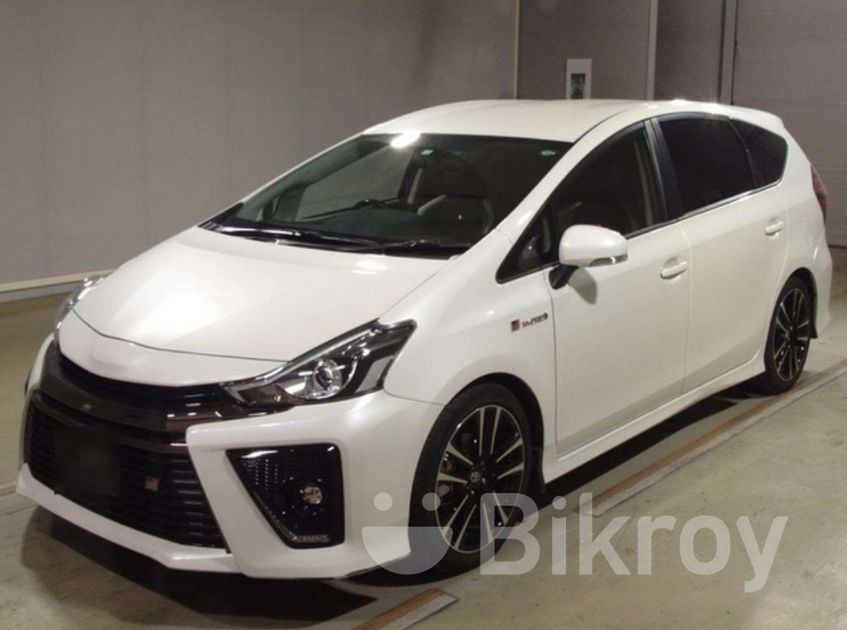 Toyota Prius GR Sports, 7 Seat 2020 for Sale in Baridhara | Bikroy