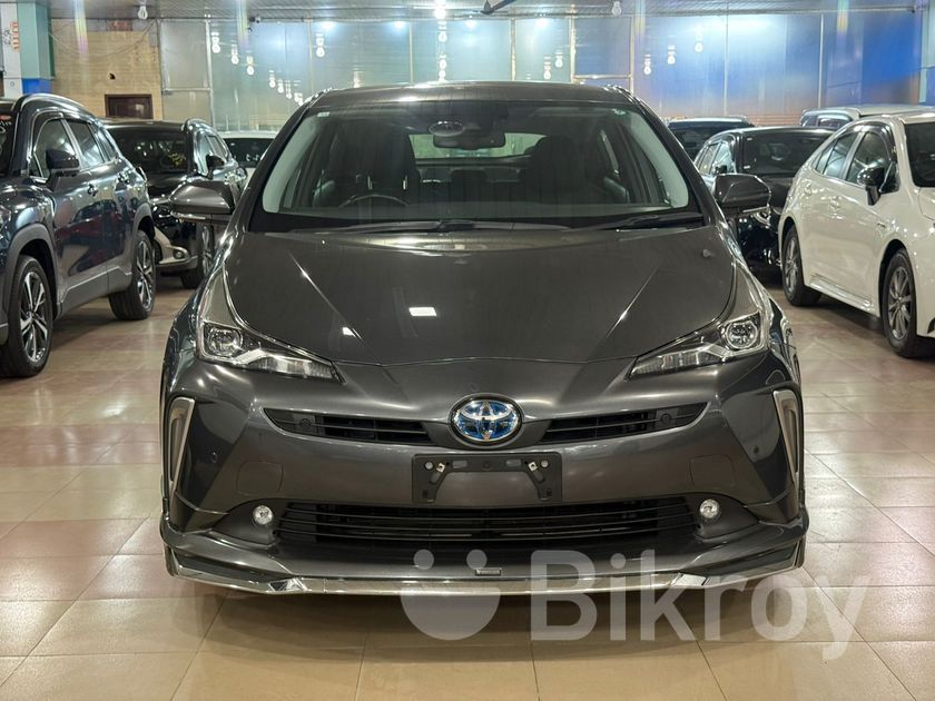 Toyota Prius GREY 2020 for Sale in Baridhara | Bikroy