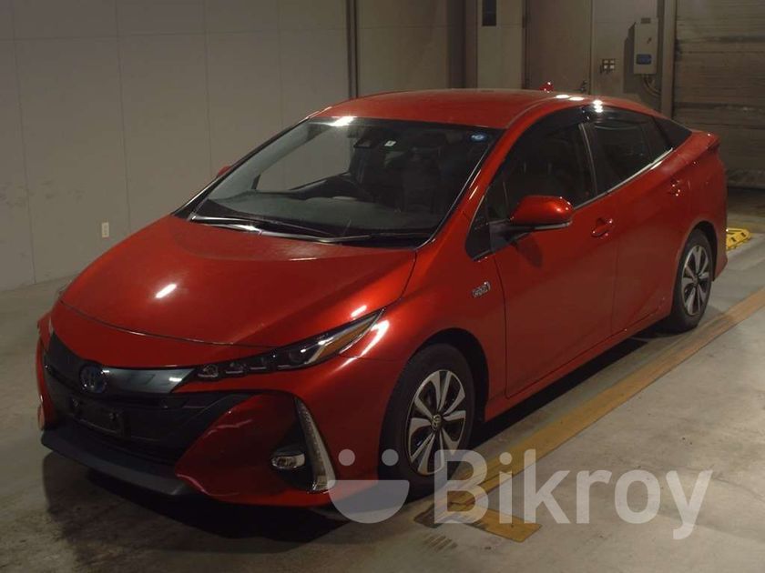 Toyota Prius S EXECUTIVE SELE.PHV 2020 for Sale in Baridhara | Bikroy