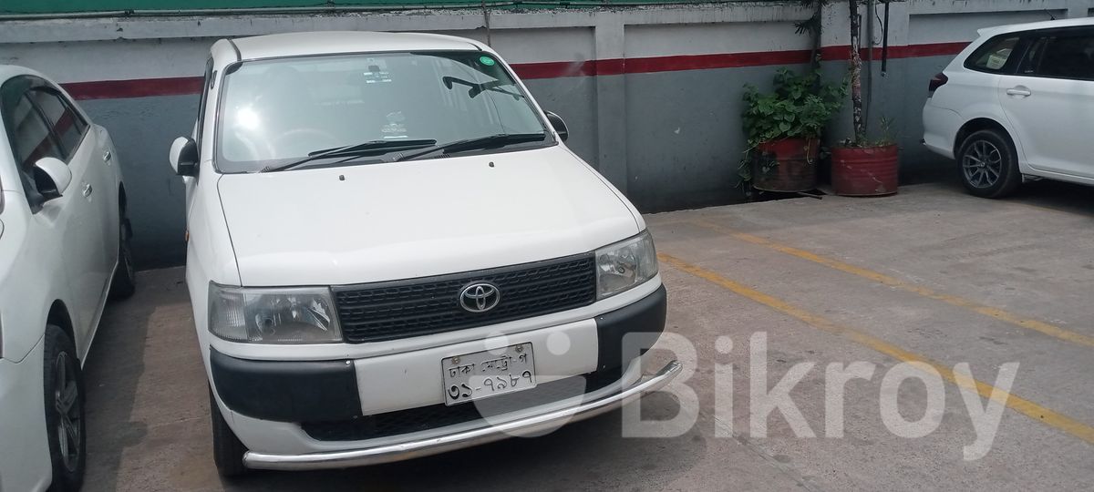 Toyota Probox DX 2004 for Sale in Mirpur | Bikroy