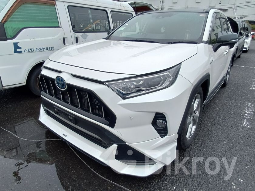 Toyota RAV4 G HYB PUSH 4WD 2020 for Sale in Agrabad | Bikroy