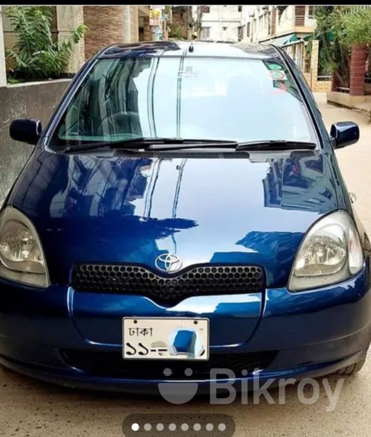 Toyota Vitz . 2000 for Sale in Uttara | Bikroy