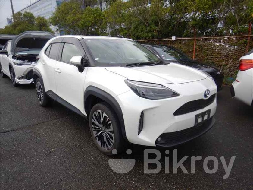 Toyota Yaris Cross 𝒁 𝑳𝑬𝑨𝑻𝑯𝑬𝑹 2020 for Sale in Baridhara | Bikroy
