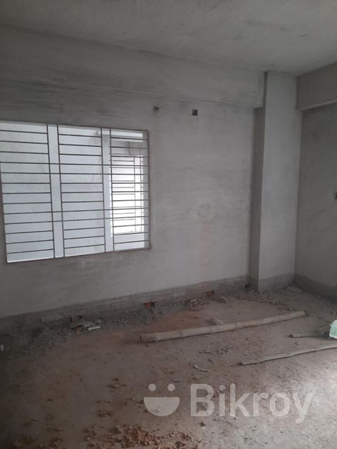 উত্তরা ১০ নং সেক্টর এর পাশে দরাংগারটেক এ রেডি ফ্ল্যাট বিক্রয় হবে | Bikroy