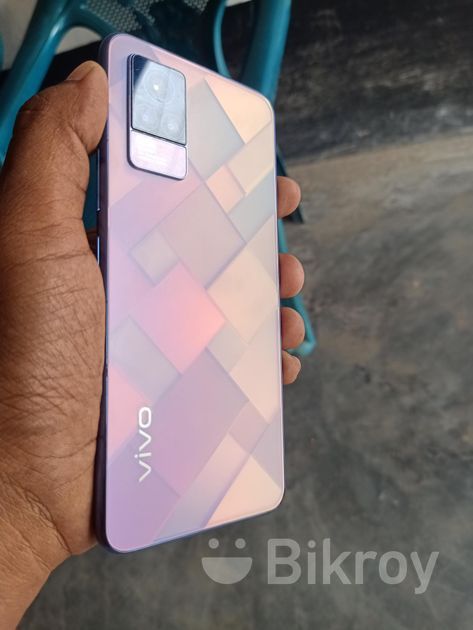 Vivo Y73 8/128 Display Finger (Used) for Sale in Jashore | Bikroy