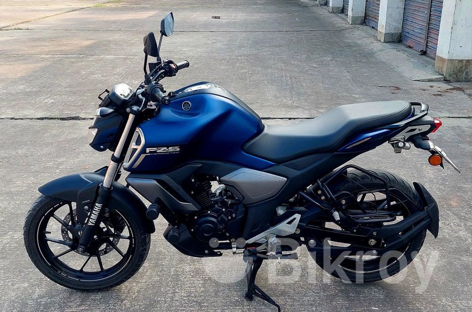 Yamaha FZS Version-3 fi abs 2021 Apple for Sale | Boyra Bazar | Bikroy