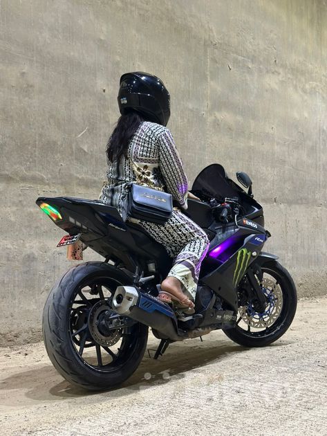 Yamaha R15 2021 for Sale | Mirpur | Bikroy