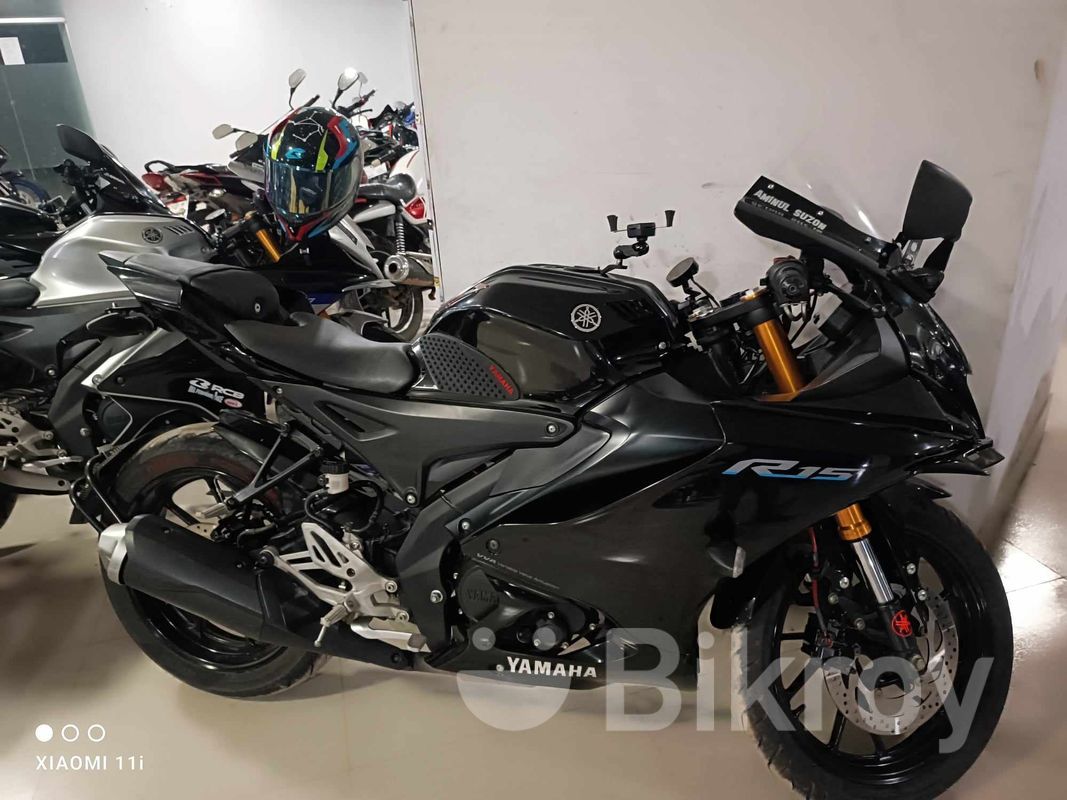 Yamaha R15 . 2022 Toyota | Khulna Sadar | Bikroy
